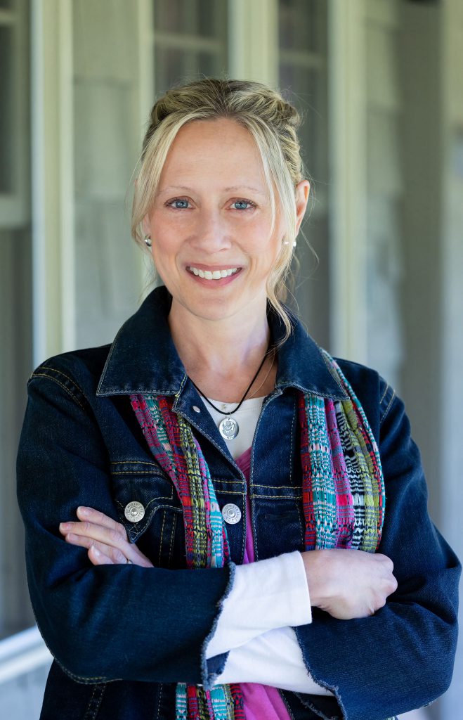 Click Samantha Newman